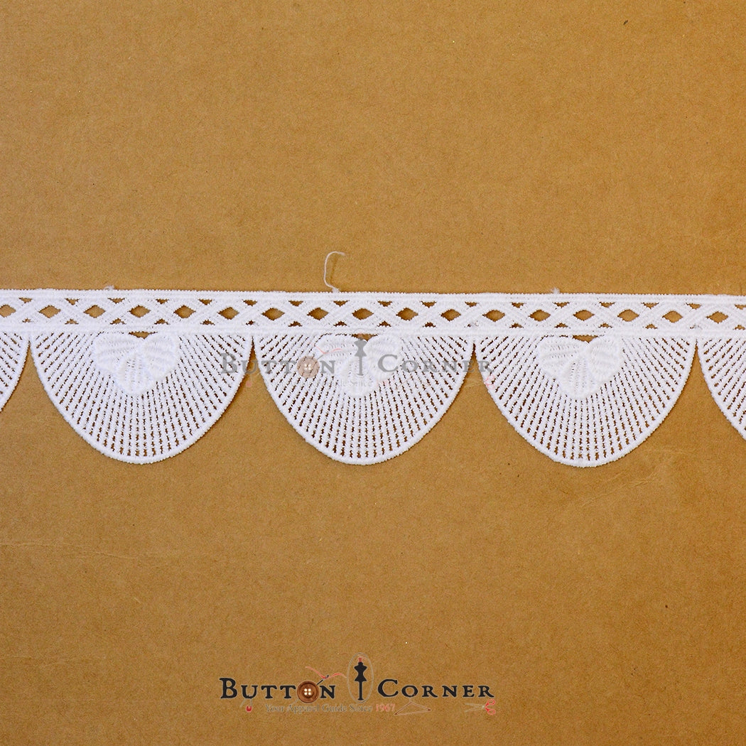 One Side Border Shuttle Lace – Button Corner