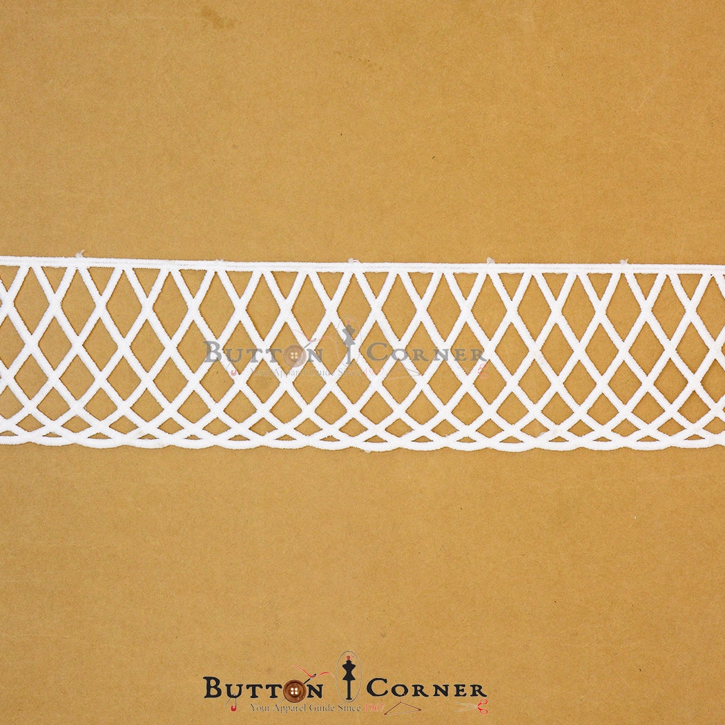 One Side Border Shuttle Lace – Button Corner