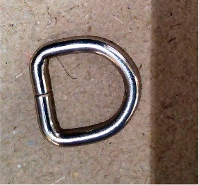 D Shape Buckle – Button Corner