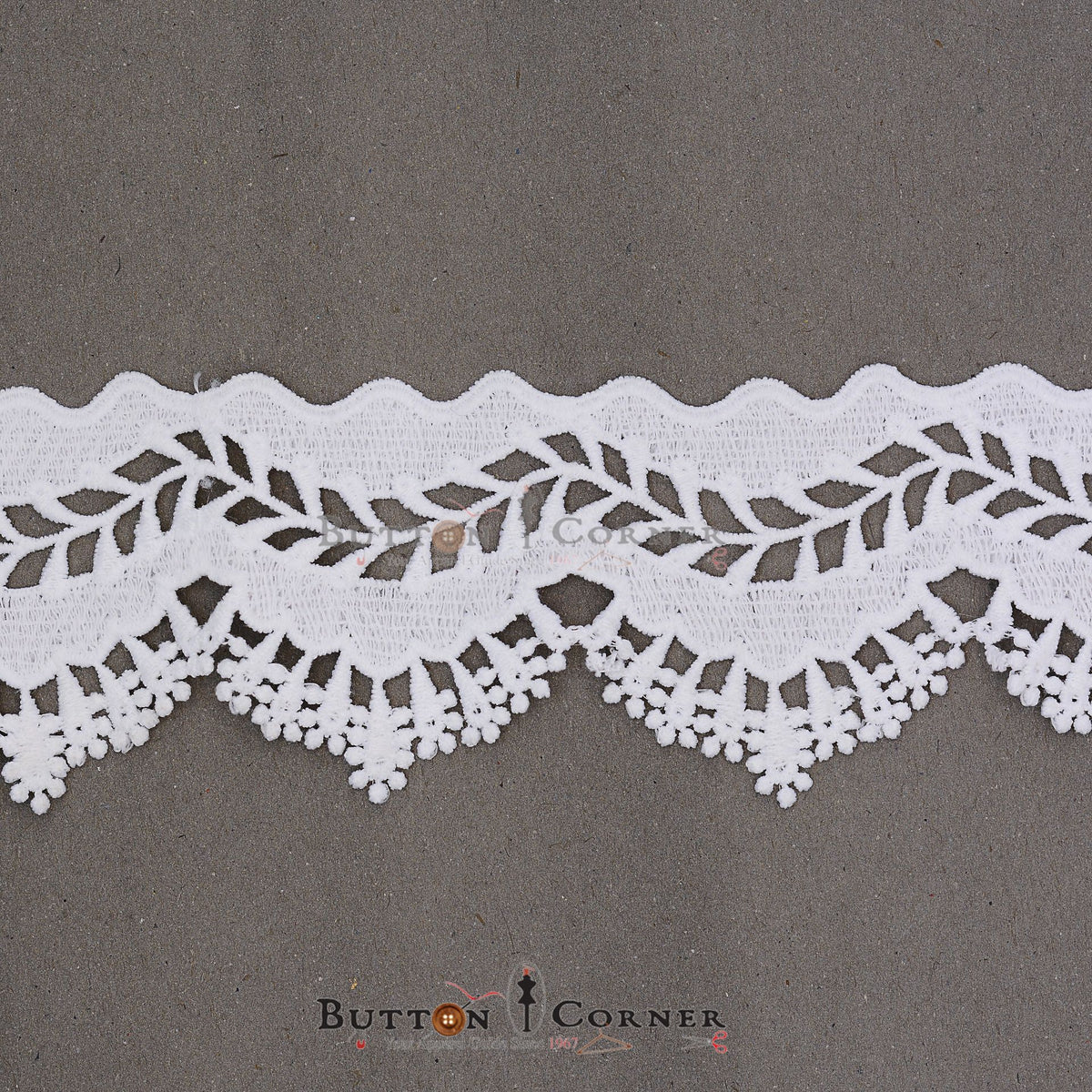 One Side Border Shuttle Lace – Button Corner