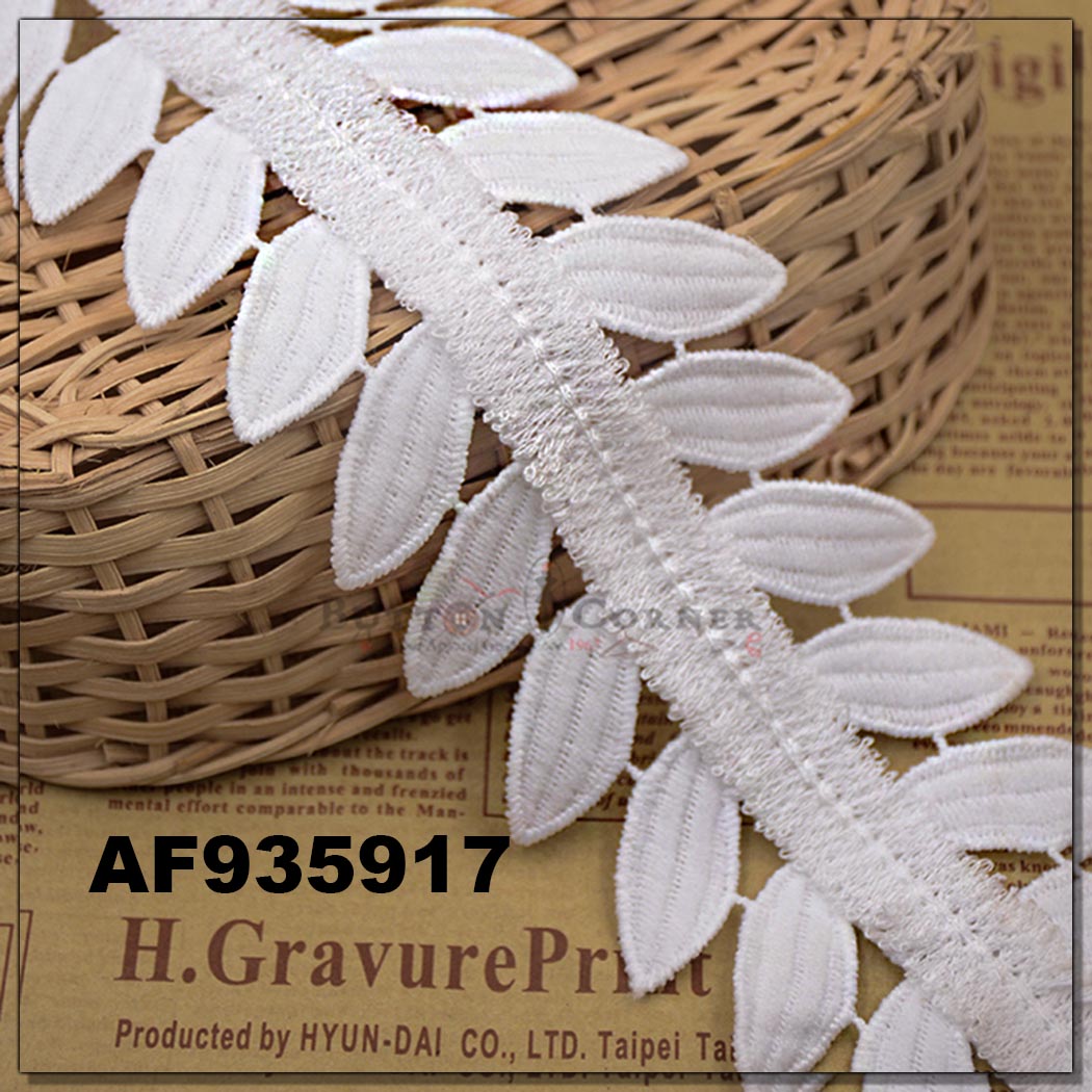 Imported Shuttle Lace – Button Corner