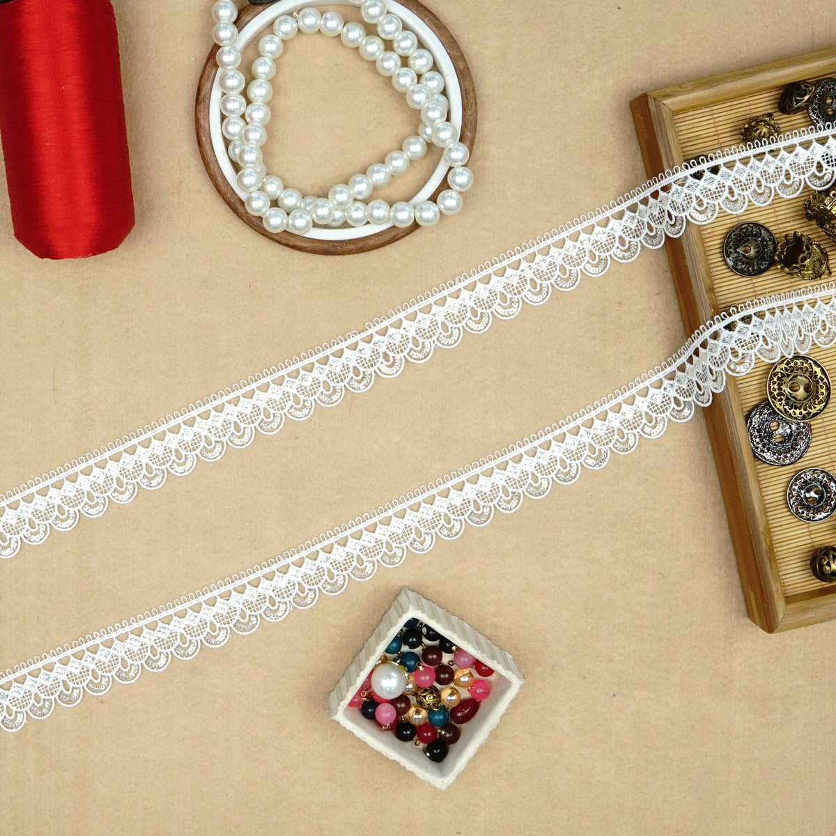 Sequence Shuttle Lace – Button Corner