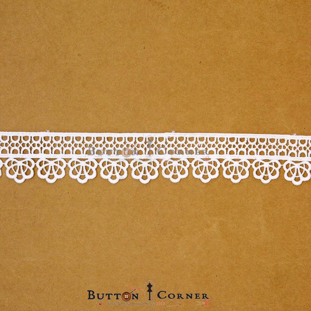 One Side Border Shuttle Lace – Button Corner