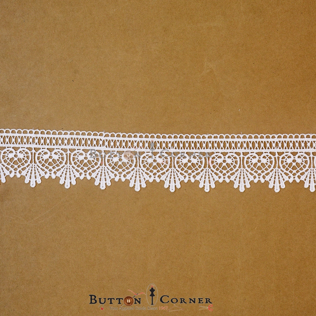 One Side Border Shuttle Lace – Button Corner