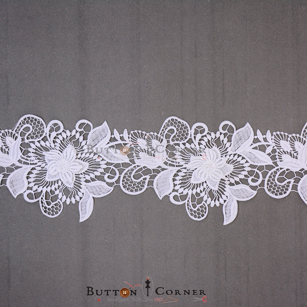 Applique Shuttle Lace – Button Corner